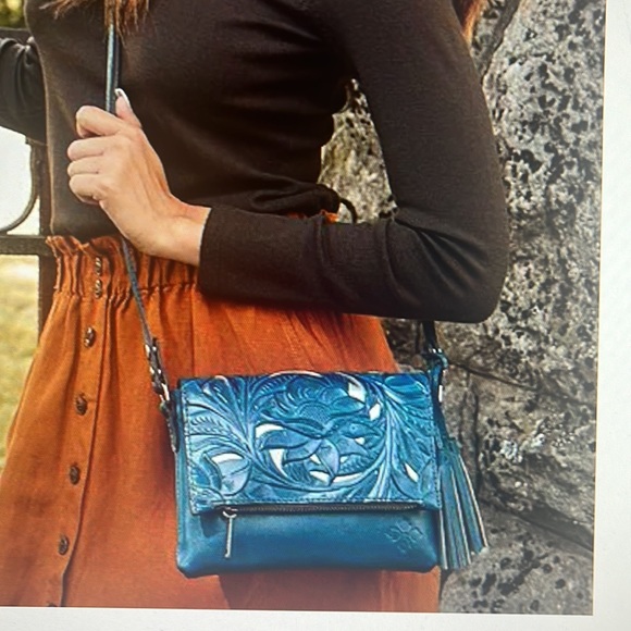 Patricia Nash | Bags | Nwt Patricia Nash Corfu Leather Crossbody Bag ...